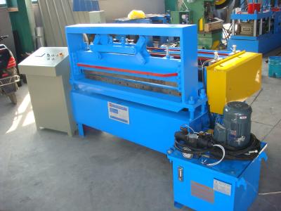 Cina Tipo idraulico rotolo di taglio del pannello del tetto di 5.5kw che forma macchinario per la piattaforma del metallo in vendita