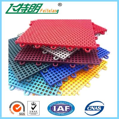 Cina Polipropilene colorato che pavimenta amichevole eco- delle piastrelle per pavimento resistenti di esercizio in vendita