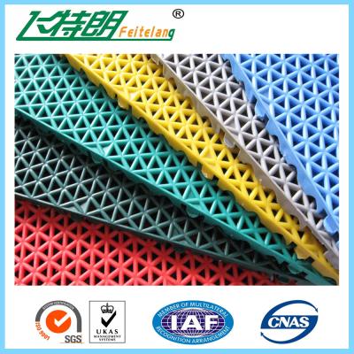 Cina Polipropilene colorato che pavimenta amichevole eco- delle piastrelle per pavimento resistenti di esercizio in vendita