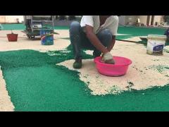 Простая установка EPDM-Patio-Platz с водой из источника