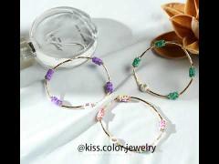 OEM Arco iris de cores con cuentas feito a la main Armbänder 6 mm 8 mm au Laton au Kunststoff