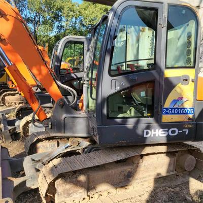 Cina Escavatori idraulici usati Doosan Dh60 Dh60-7 Mini Escavatori Doosan in vendita