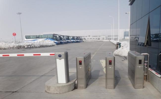 Wing 600mm SST 304 Full automatic Flap Turnstile Barrier Gate 0