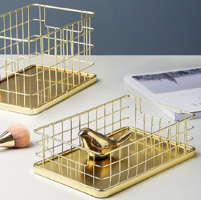 中国 ドレッサーおよび化粧品の金属の網のバスケットの金基盤 販売のため