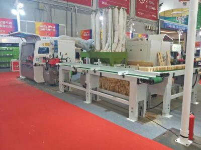 Cina L'alta efficienza 4 ha parteggiato Planer di legno per il modellatore laterale d'alimentazione automatico il sistema/quattro in vendita