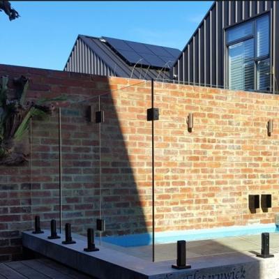 China Cheap aluminum pool fence glass balustrade with square/ round spigots design for sale