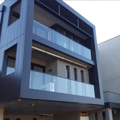 China frameless glass railing, u channel railing for outdoor balcony for sale