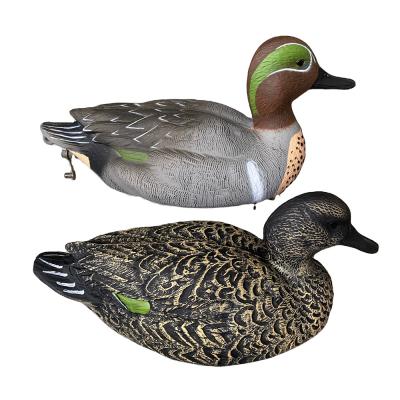 China Floating Realistic Motorized Duck Hunting Decoy With EVA Plastic Material 350g Weight for sale