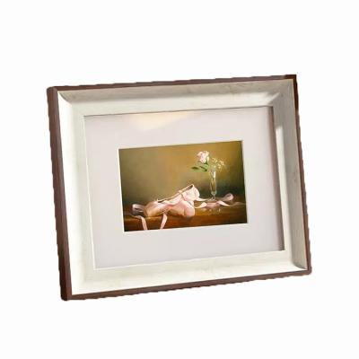 Cina Cornici di pittura multicolore piccole cornici di foto senza unghie per decorazioni alberghiere per ufficio domestico in vendita