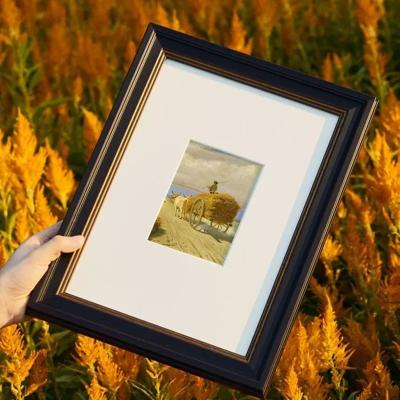 China Modern MDF Wooden Photo Frame Fashionable Luxury Light Still Life Paintings Frame Home Decor Hand-made Painting Picture Frame for sale