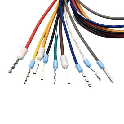 China As cablagens eletrônicas LT02508 de UL1569 AWG26# isolaram pre a virola terminal à venda