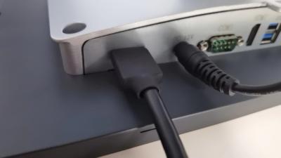 Cina 2023 Sistema POS pieghevole da Bimi Touch Screen Cash Register per il controllo dei supermercati in vendita