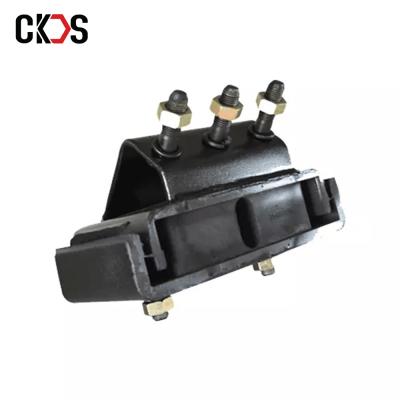Cina Pezzi di ricambio giapponesi del camion della staffa di supporto del supporto di motore per NISSAN UD CW520 NF6 RF8 11223-00Z01 in vendita