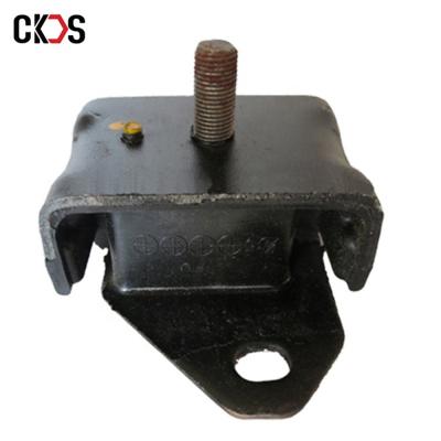 China Caucho al por mayor del amortiguador del pie del montaje de motores para ISUZU 4JB1 NKR55 8-97105921-0 8-94172019-0 8971059210 8941720190 en venta