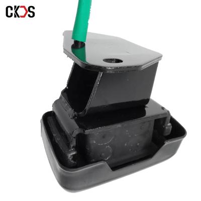 中国 OEMエンジンの土台のフィートはISUZU 4HK1 4HE1 NPR 8-97187416-0 8-97161021-0のためのゴム製日本のトラックの予備品を緩和する 販売のため