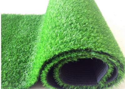 China o plutônio de 45mm suportou o cão artificial Pee For Homes 11000 Dtex do relvado à venda