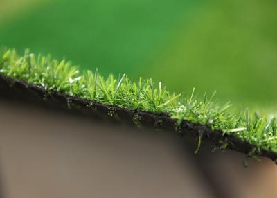 China 5600 Dtex 18mm Plastic Vals Dak Kunstmatig Gras voor de Bouw van Terras Te koop