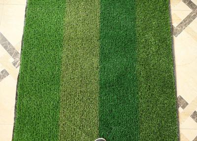 Cina decorazione artificiale del paesaggio dell'erba del tetto sintetico verde del giardino di 20mm in vendita
