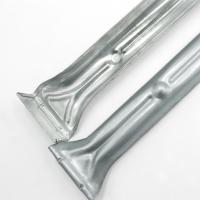 China Ultra-Portable Closet Carton Telescopic Garment Hanging Bar 18-26 Inch Silver Galvanized for sale