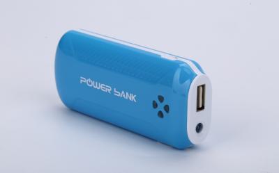 Cina Powerbank compatto blu, caricatore mobile del backup di batteria da 5200 mAh in vendita