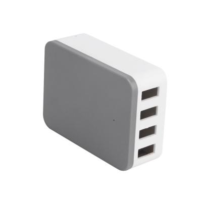中国 4 つの港普遍的な Usb 旅行充電器 4 のモバイル機器同時に 販売のため