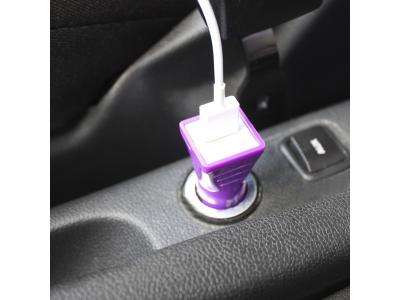 中国 5V 1A 普遍的な Usb のタバコ車の充電器 DC 12V –電圧車の充電器上の 24V、 販売のため