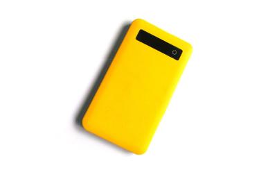 Cina I caricatori ultrasottili 4000mAh della Banca di potere scelgono USB per Blackberry, giallo in vendita