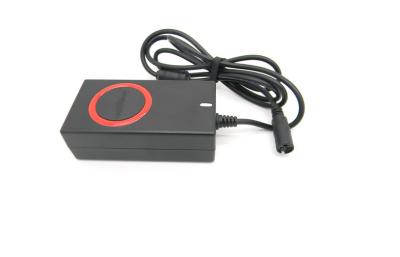 中国 旅行のための自動 70W 普遍的なラップトップ力のアダプター、セリウムは承認しました 販売のため