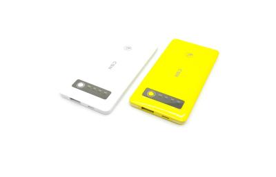 Cina Carta di credito universale 4000mAh di potere di nuova progettazione in vendita