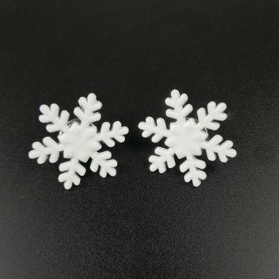 Quality Metallic Glitter Snowflake Pin Badge Custom Zinc Alloy / Iron / Brass No Minimum for sale