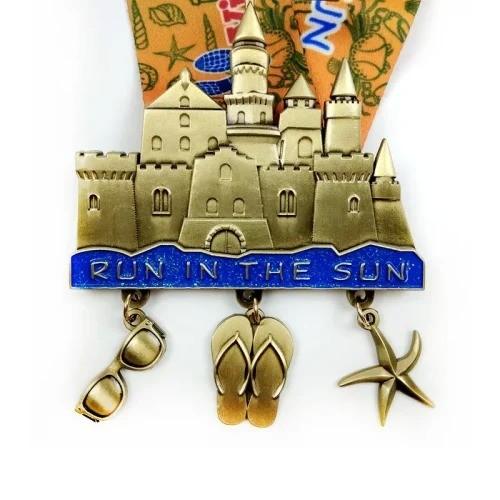 Quality Personalized 3D Sports Events Custom Gold Medals With Logo Embossed for sale