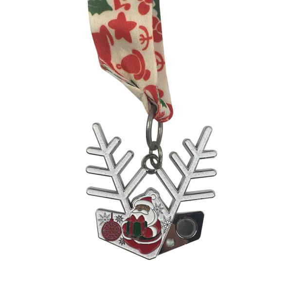 Quality Magnetic Combined Series Christmas Santa Run Medals Snow Shape for sale