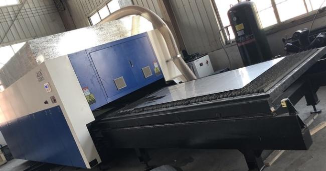 Hengshui Qualified Filter Screen Co., Ltd. factory production line 4