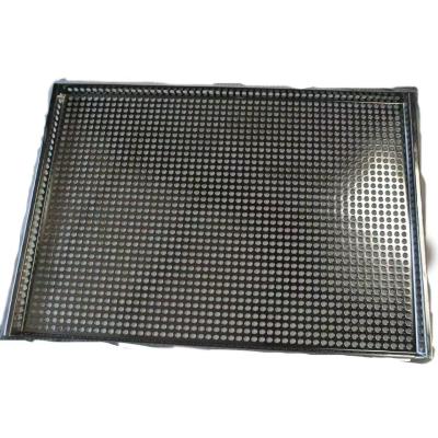 China Kitchen Bakeware Rectangle Baking Pan Mesh Non Stick  Stainless Steel Mesh Tray For Drying for sale