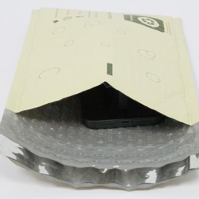 China Green Biodegradable Bubble Mailers Reusable Plastic Eco Padded Envelopes for sale