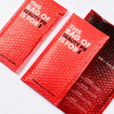 Cina Busta imbottita in plastica leggera con risparmio del 40% sui costi di spedizione e capacità di carico di 15 kg per la spedizione e-commerce in vendita