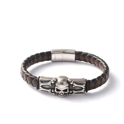 Chine Crâne de squelette Brun Noir cuir Personnalité créative Casting en acier inoxydable Bracelet en cuir à la mode Crâne punk européen et américain Mode accessoires de vêtements à la mode à vendre