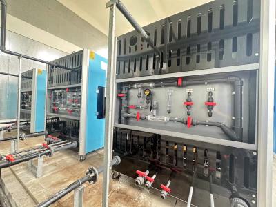 China Machines voor de waterbehandeling 150 kg Gewicht Automatische regeling Chloordioxidegenerator Te koop