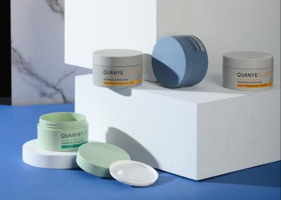 Cina Imballaggio cosmetico di plastica della crema di fronte di Matt With Disc Spoon 100ml dei barattoli della parete spessa in vendita