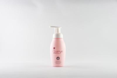 China Customized Color Empty Cosmetic Bottles For Shampoo And Lotion Skin Care for sale