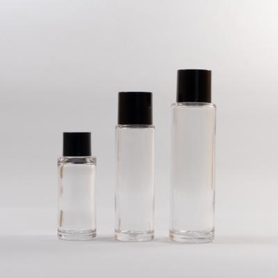 Cina bottiglie vuote dell'ANIMALE DOMESTICO della parete spessa di 30ml 60ml 100ml per i cosmetici in vendita