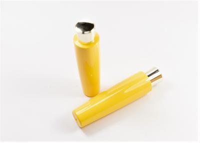 Cina Bottiglie cosmetiche di plastica gialle lucide di 40ml 80ml 120ml per il toner della lozione in vendita