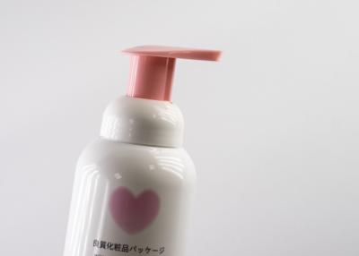 Cina 250ml il fronte porpora Cleasing innaffia le bottiglie cosmetiche vuote con il cappuccio piegato in vendita