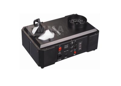 Cina macchina della nebbia di 1500W LED, professionista verticale Pyro Fogger della macchina del fumo in vendita