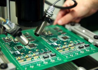 China IPC-III standaard PCB-printplaatmontage Smart Watch 0,076 mm begraven condensator Te koop