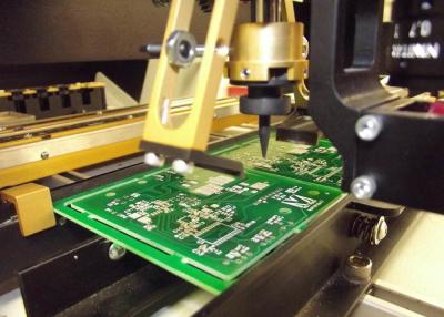 Cina il nero FR-4 dell'Assemblea del circuito del PWB di 0.25mm per controllo industriale in vendita