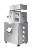 China Universal Crushing Pulverizer Machine Automatic Food Processing Machine For Granule Product for sale