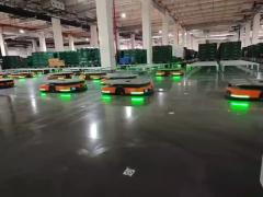 Latent Lifting Max Load 600kg AMR Warehouse Equipment Systems QR Code Visual