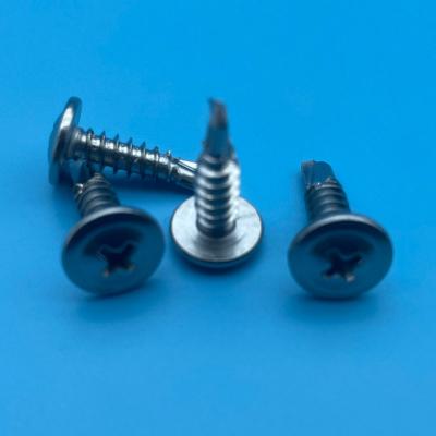 中国 YONGBIAO カーボン・スチール セルフ・ドリリング・スクリュー OEM オーダーメイド 販売のため