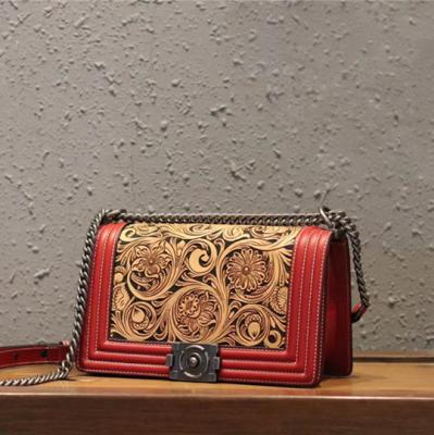 China GBBB-0004,yiwu factory lady leather hand carved single shoulder small square bag for sale